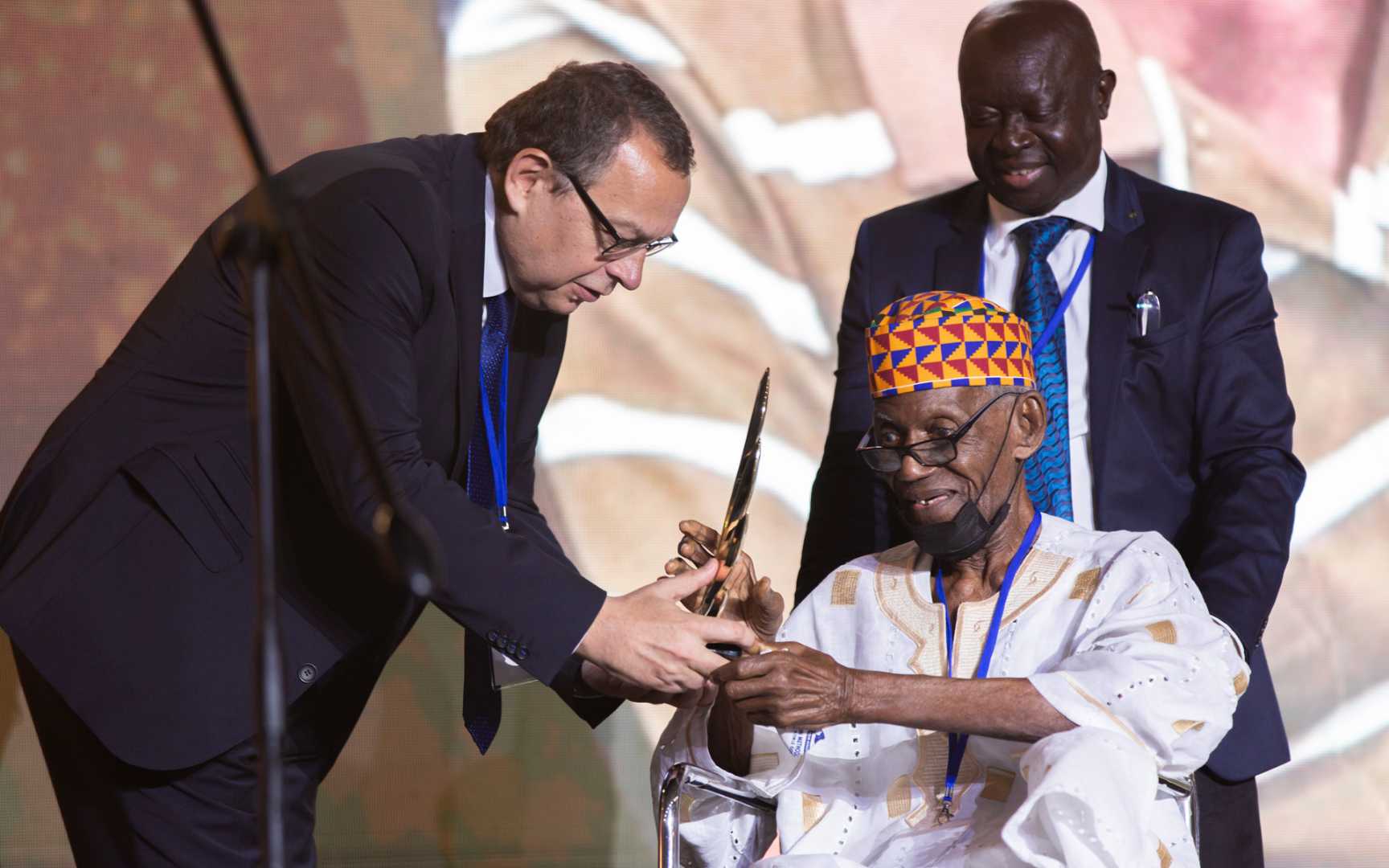 SWAG’s first President Joe Lartey receives Global Award - Swag